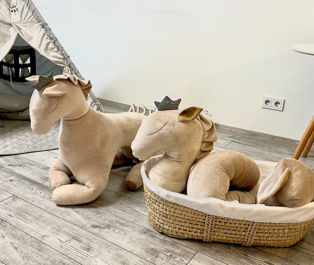 Gigantische Pegasus Knuffel Wingless – Creamy Velvet – Handgemaakt – 9 ...
